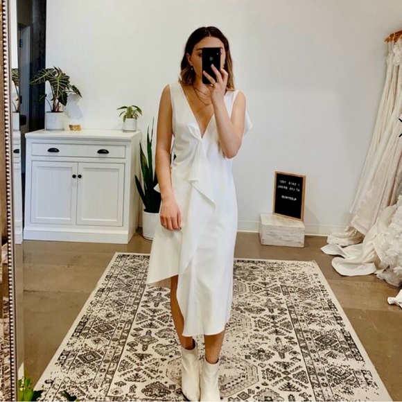 Sarah Seven | Dresses | Designer Sarah Seven Bridal Dress Style Chasing ...